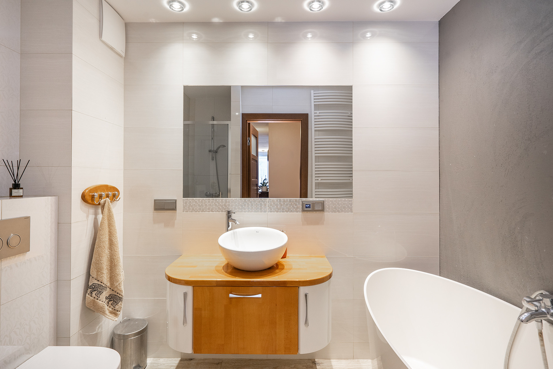 Unikatowa lokalizacja w centrum z dala od zgiełku. - Partnerzy Nieruchomości